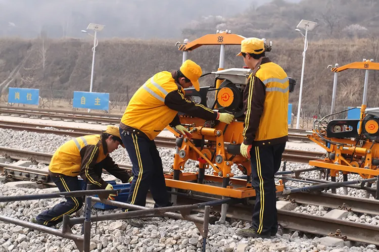 High-speed rail embedded sleeve: a stable and durable high-speed ...