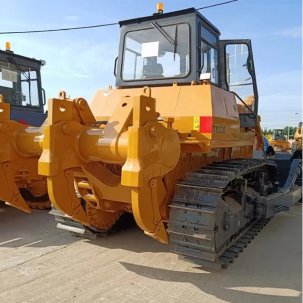 Compact Bull Dozer 230HP Mini Crawler Dozer Tractor Hydraulic