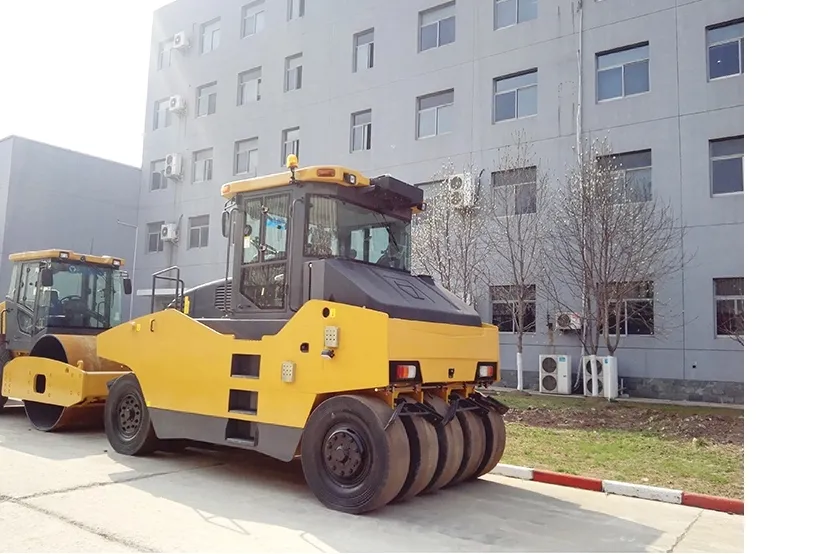 10t Roller Self-Propelled Static New Pneumatic Tire Roller Road Roller