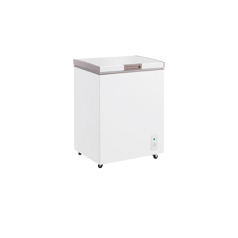 92L Chest Freezer / Solid Top