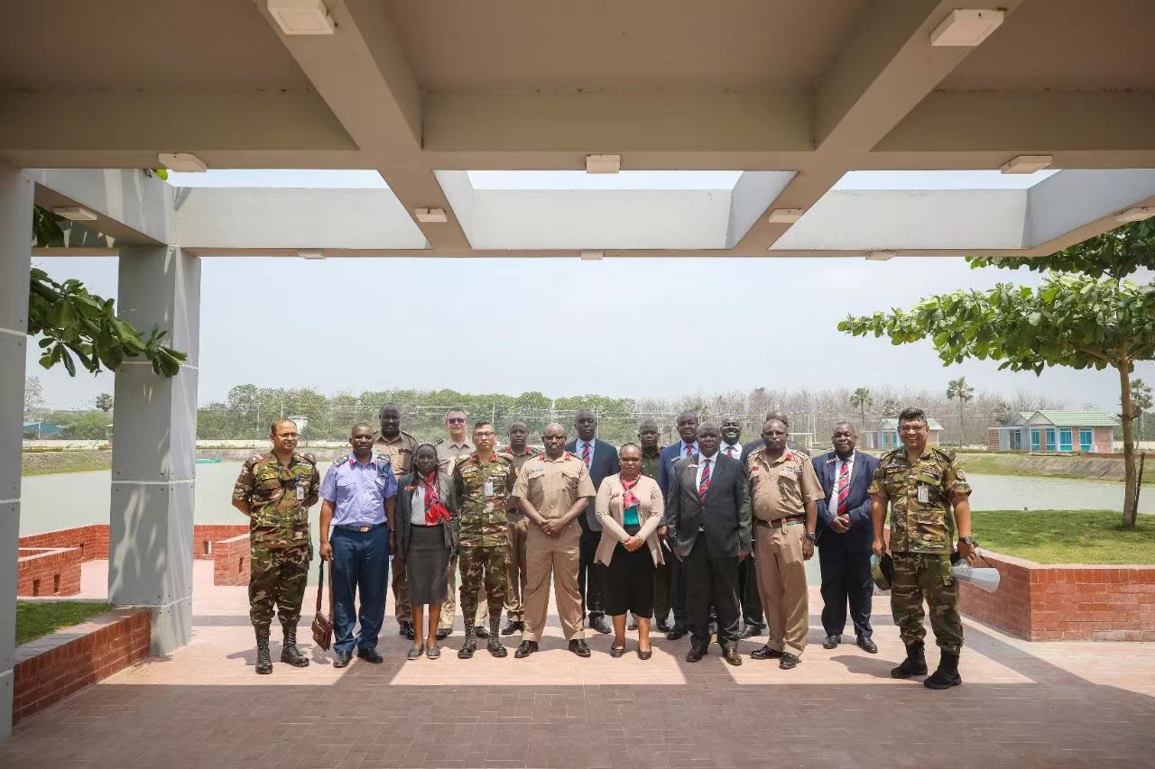 Fully automatic plating machine line