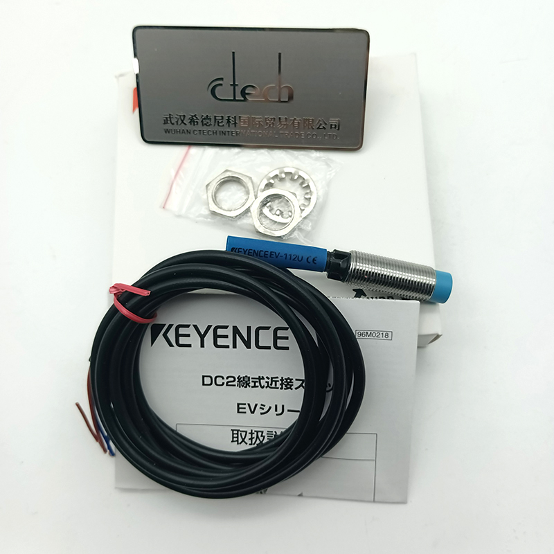 KEYENCE EV-112U Two-Wire Self Contained Amplifier Proximity Sensors