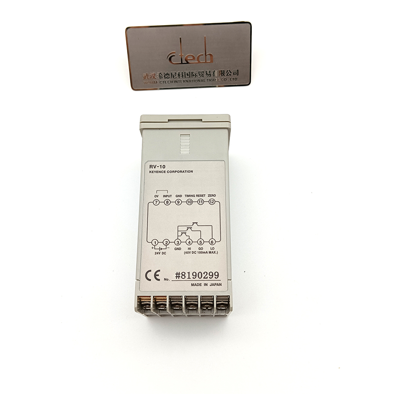 KEYENCE RV-10 Compact Analog Sensor Controller