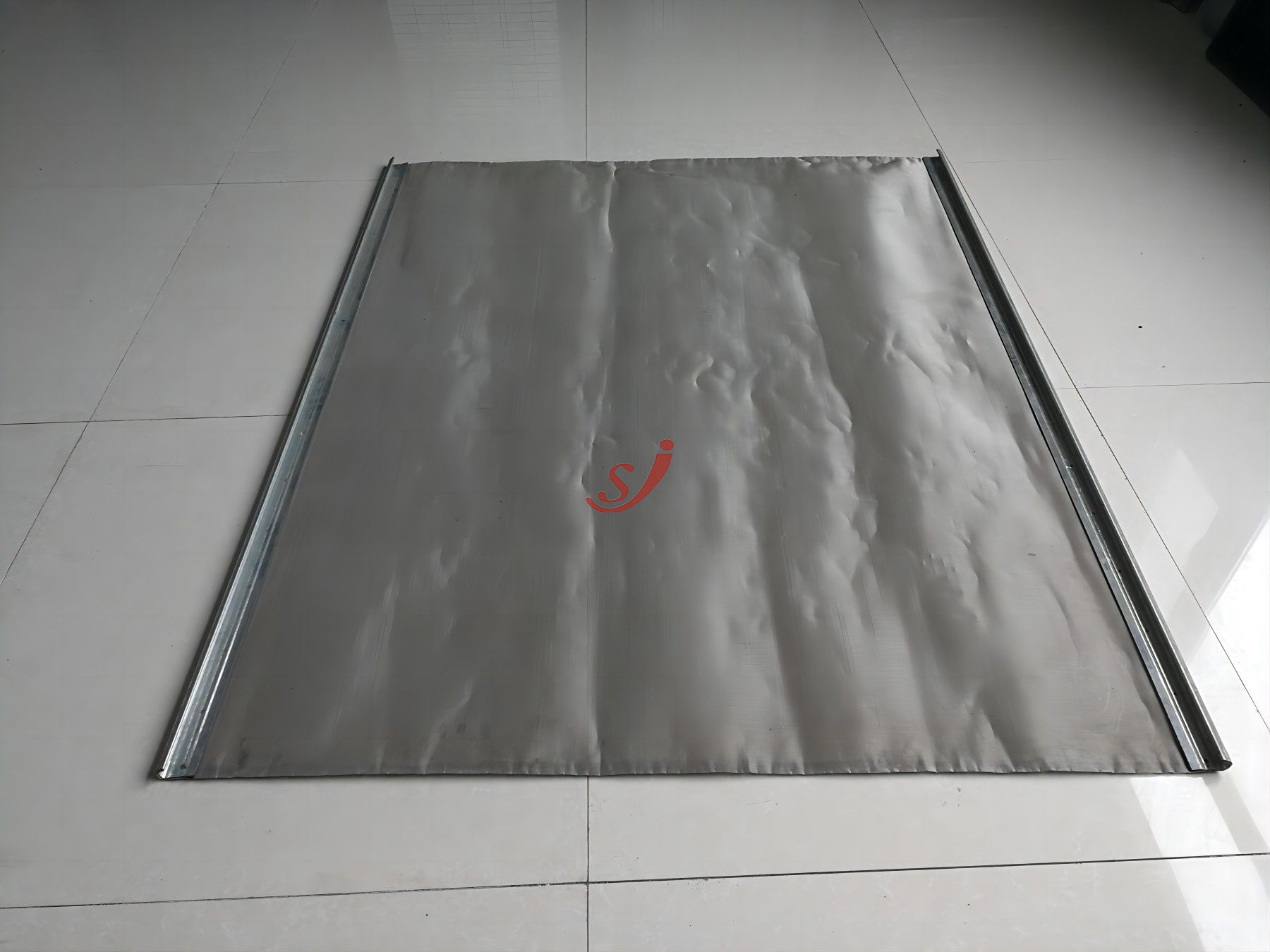 Hook Strip Soft Screen With Wide Screening Area