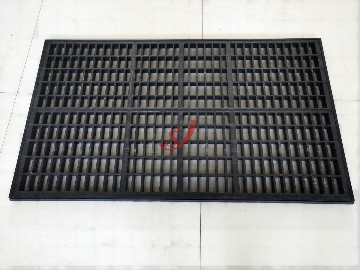 Replacement KEMTRON 26 Series Shale Shaker Screen, API 16- API 325