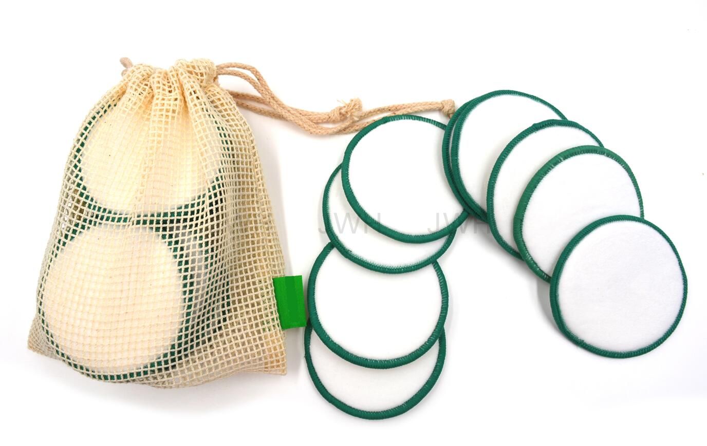 Makeup remover pad