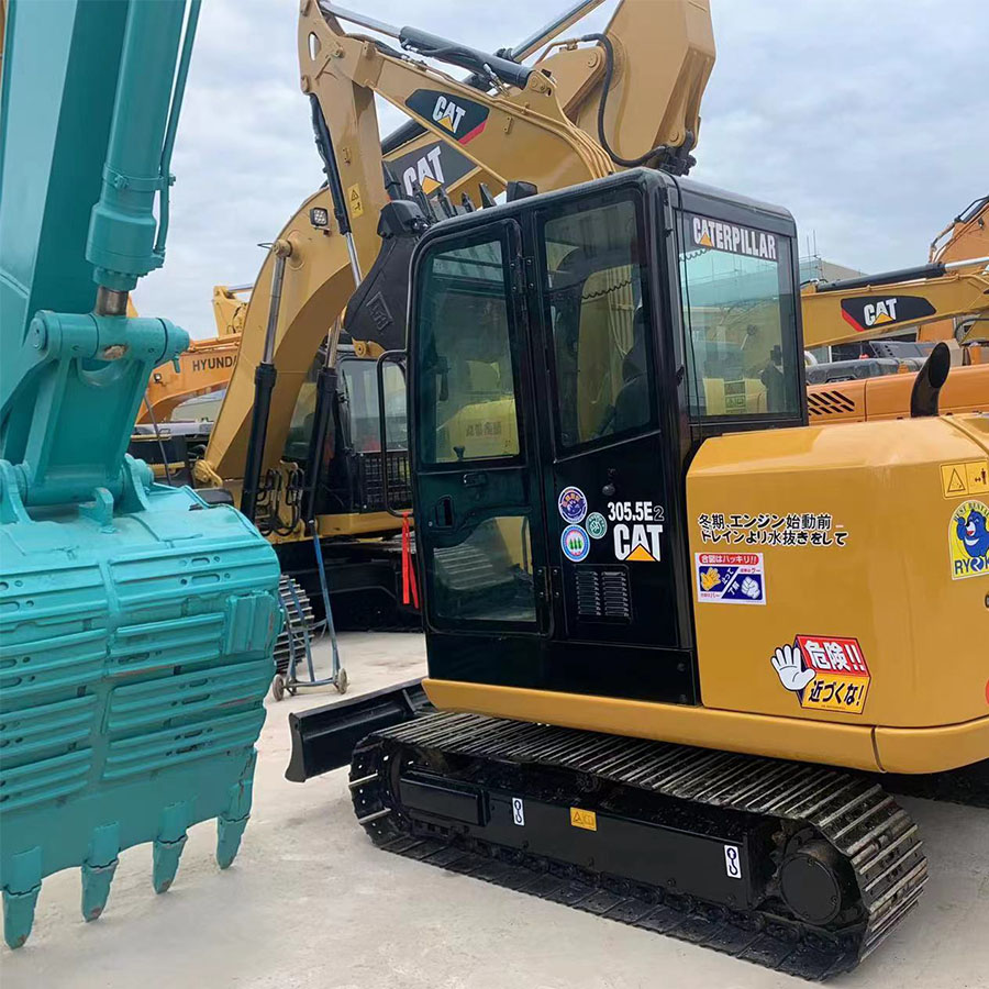 Used 2 Ton Mini Digger Mini Excavator Cat 302.5 for sale