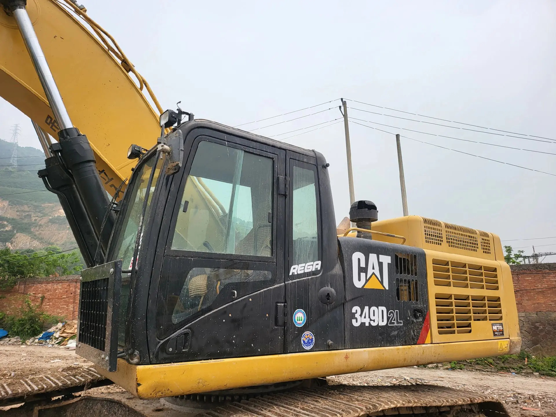 High Performance Pre-Owned Heavy Duty Caterpillar Crawler Excavator