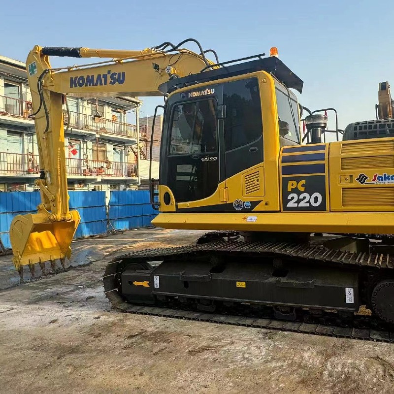 Second Hand 22 Ton Excavator Komatsu PC220-8 for Sale