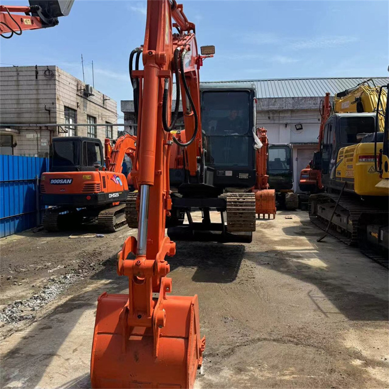 Used Doosan Mini Crawler Excavator Dh60-7 Made in South Korean