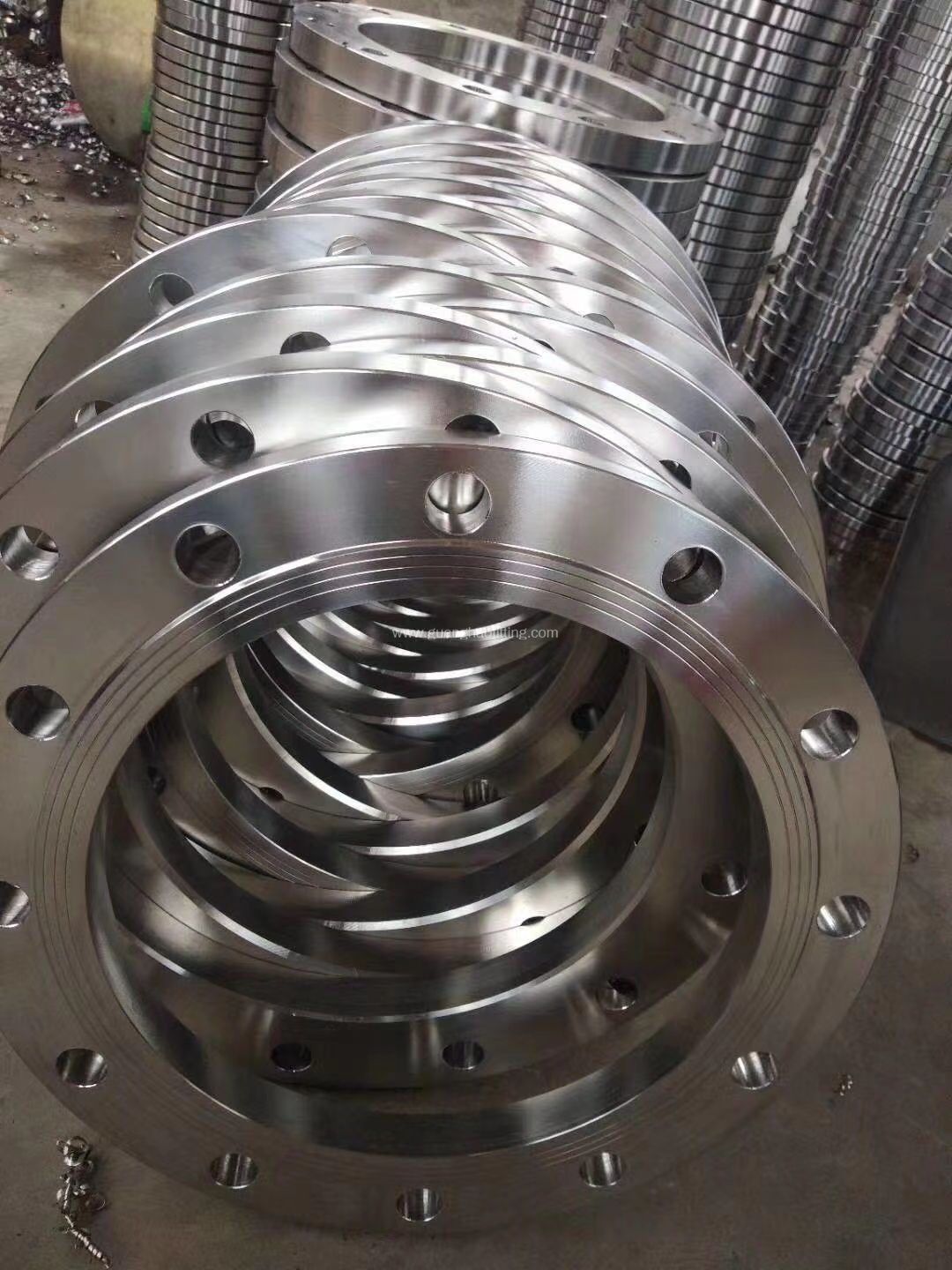 Large Forged 42CrMo4 A105 Power Tower Flange China manufacturer