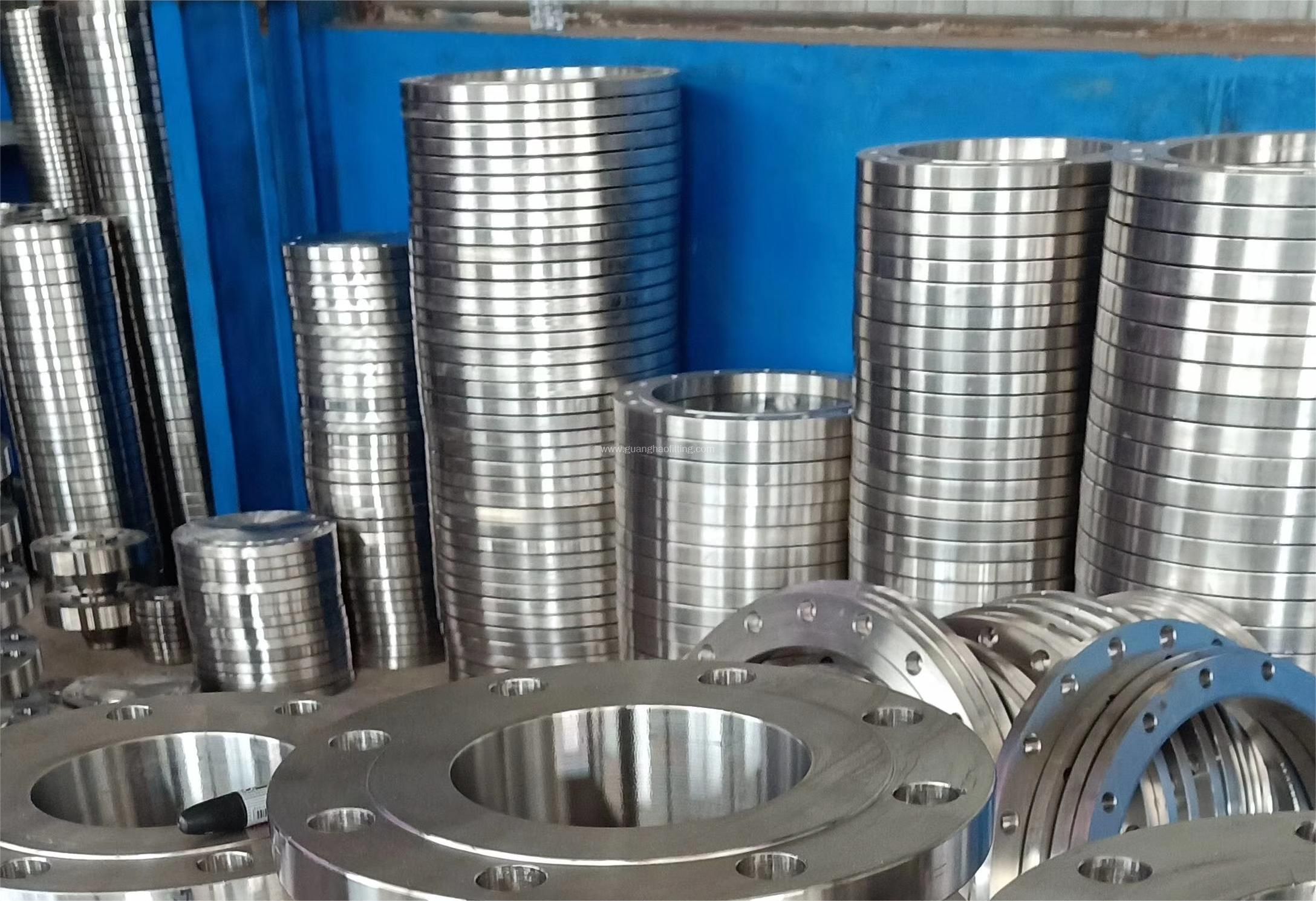 En1092-1 Type 01 Pn10 Steel Plate Flange China manufacturer