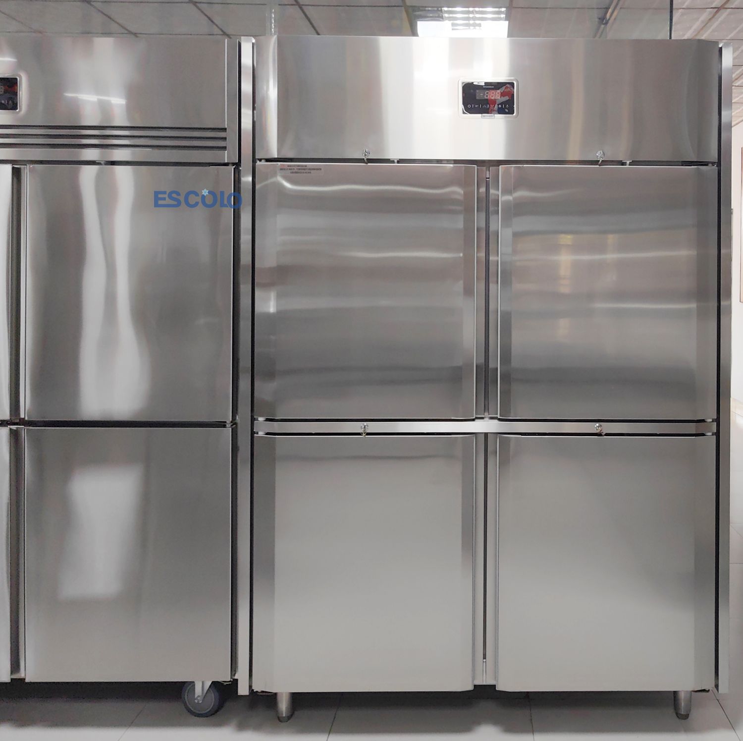 three doors commercial kitchen refrigerator