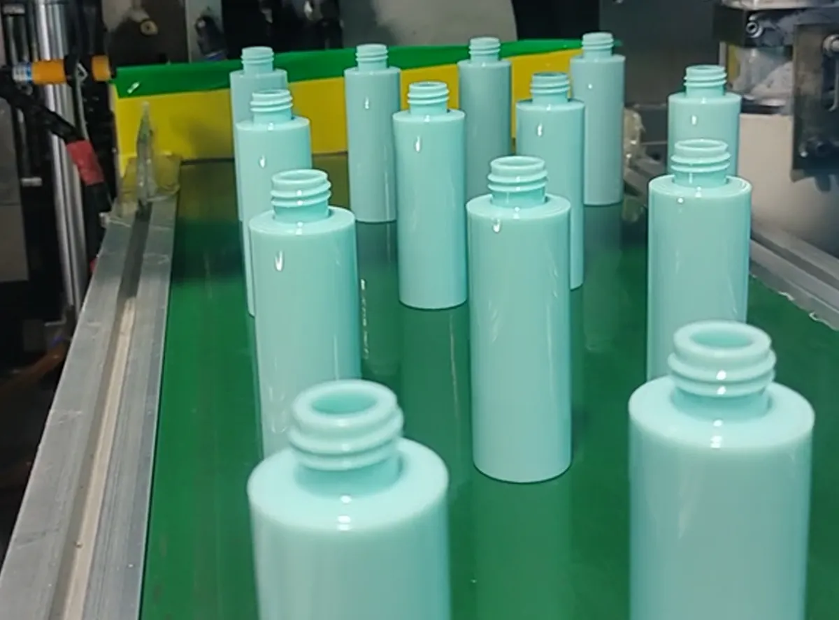 Streamlined PETG Bottle Production Process Explained