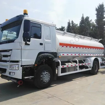 HOWO 4x2 Fuel Tanker Truck