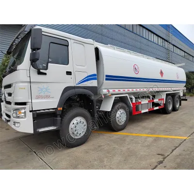 HOWO 4x2 Fuel Tanker Truck
