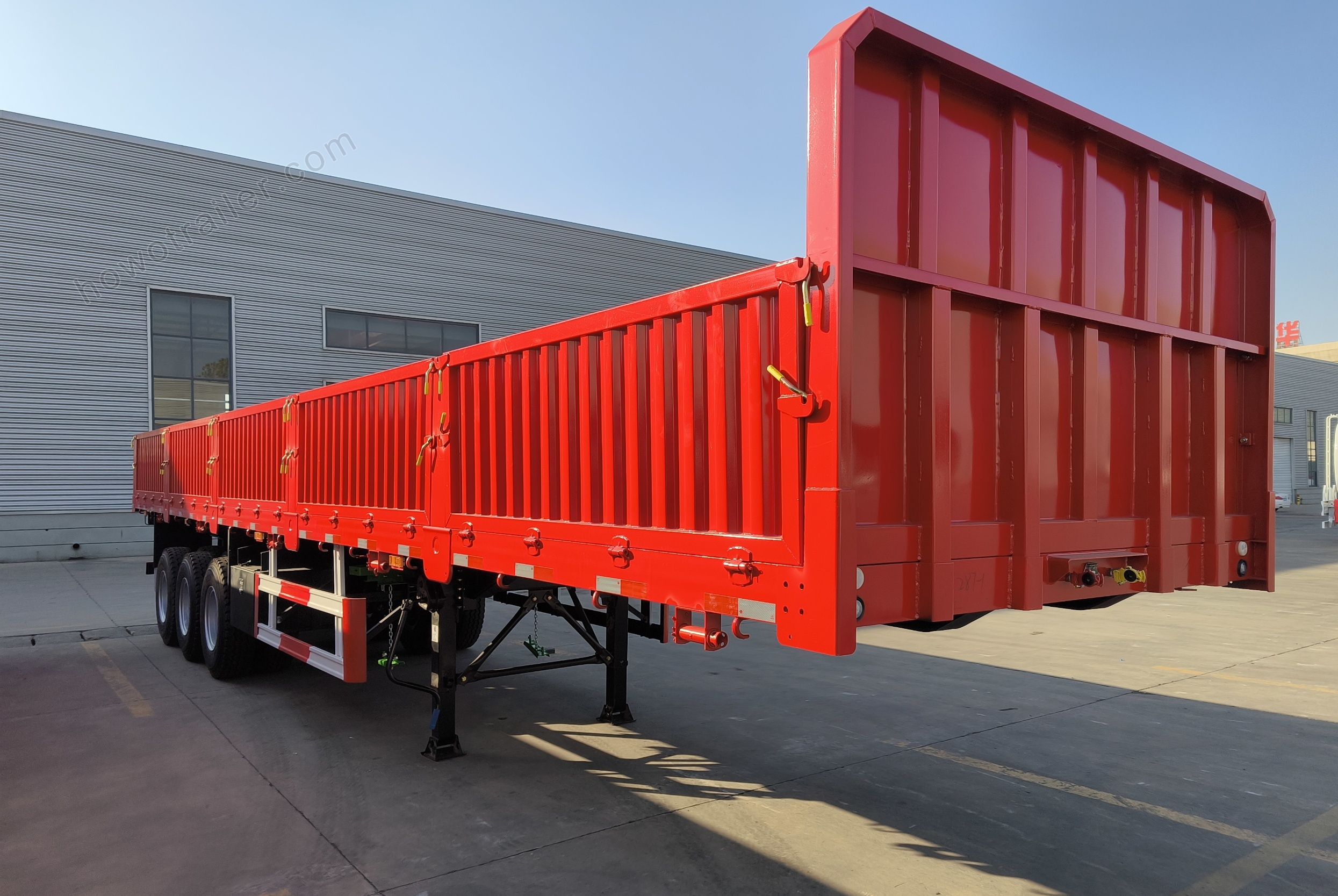 HOWO Drop Side Cargo Semitrailer
