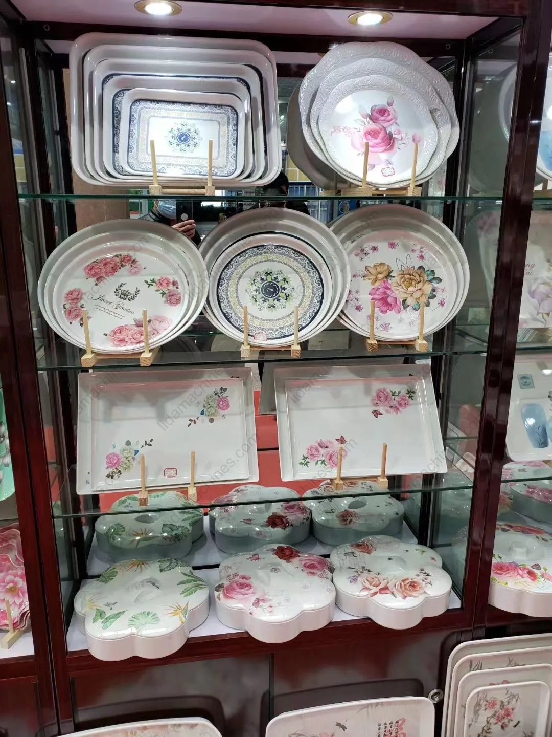 Automatic melamine tableware edge polishing machine; Automatic grind ...