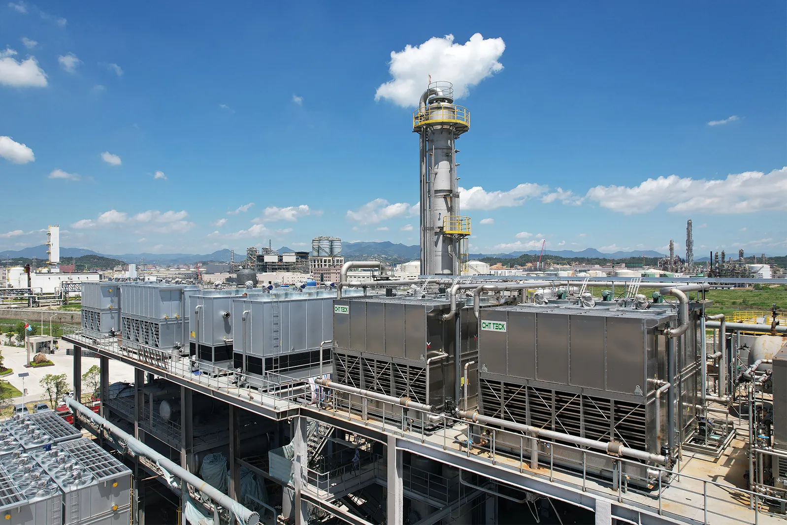 Closed Cooling Towers in Chemical Plants