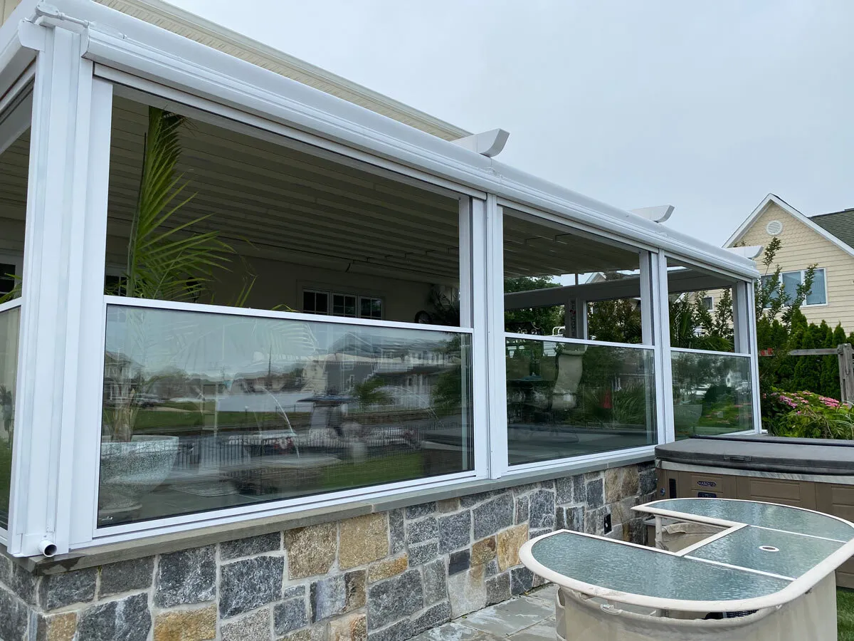 What are Guillotine Window Systems?