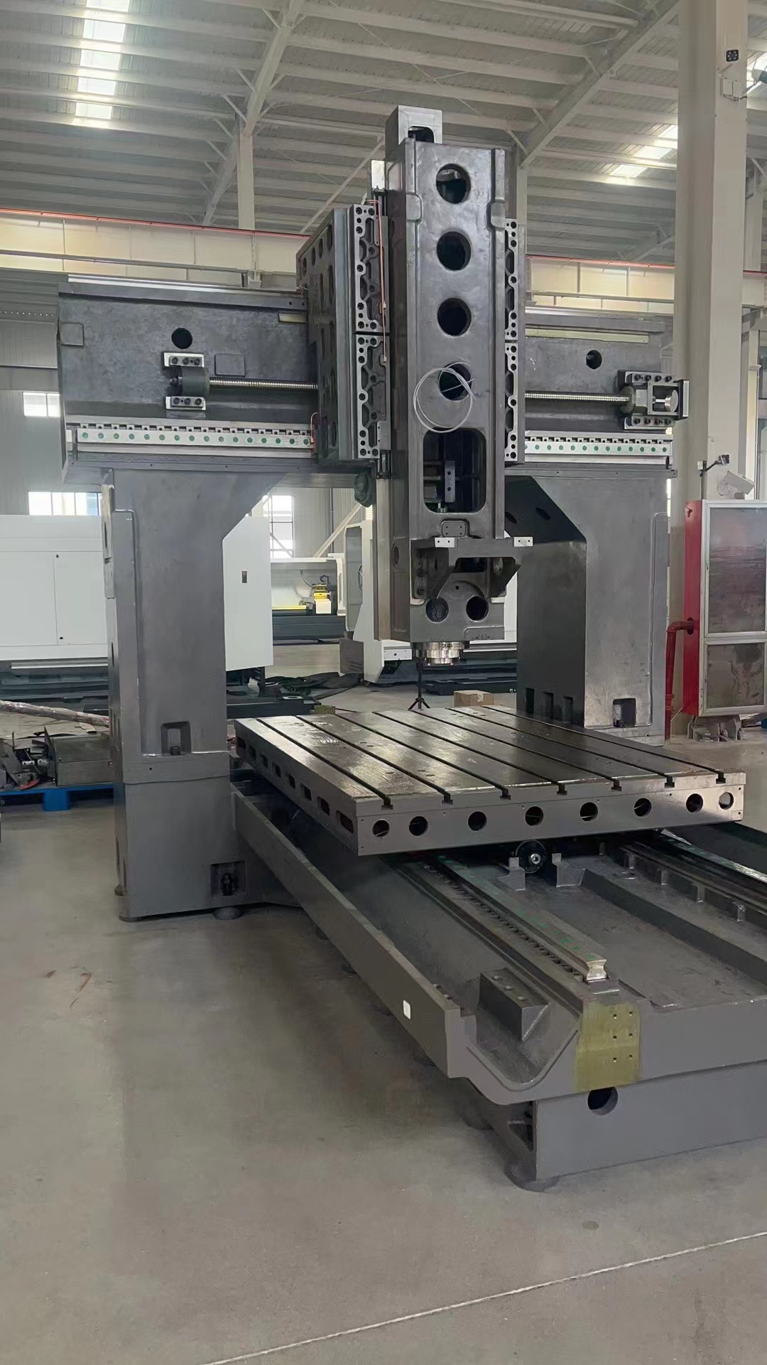 GMC2720 Heavy Duty Large Gantry Type CNC Machining Center Factory