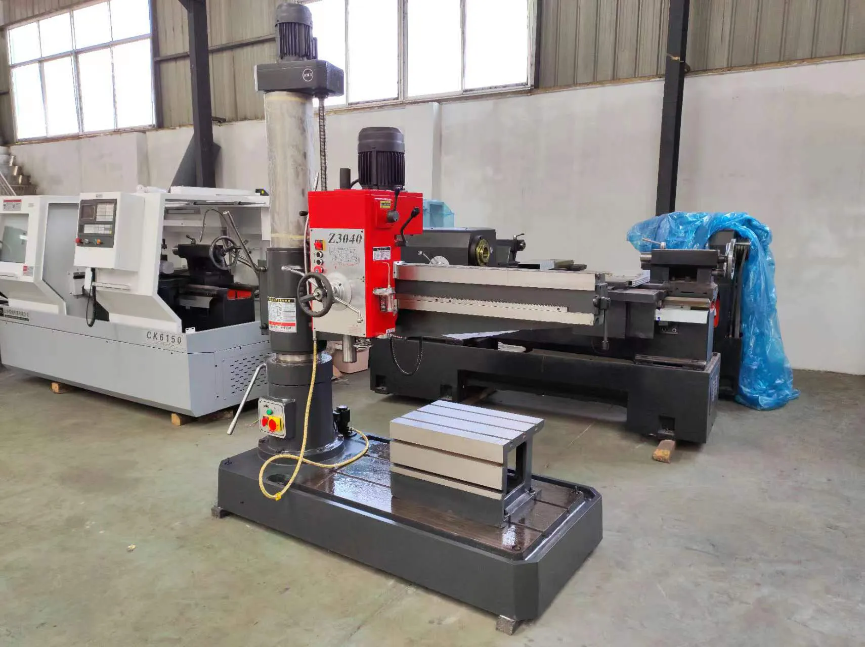 Z3040x13 China Mechanical Electric Radial Arm Drilling Machine Factory