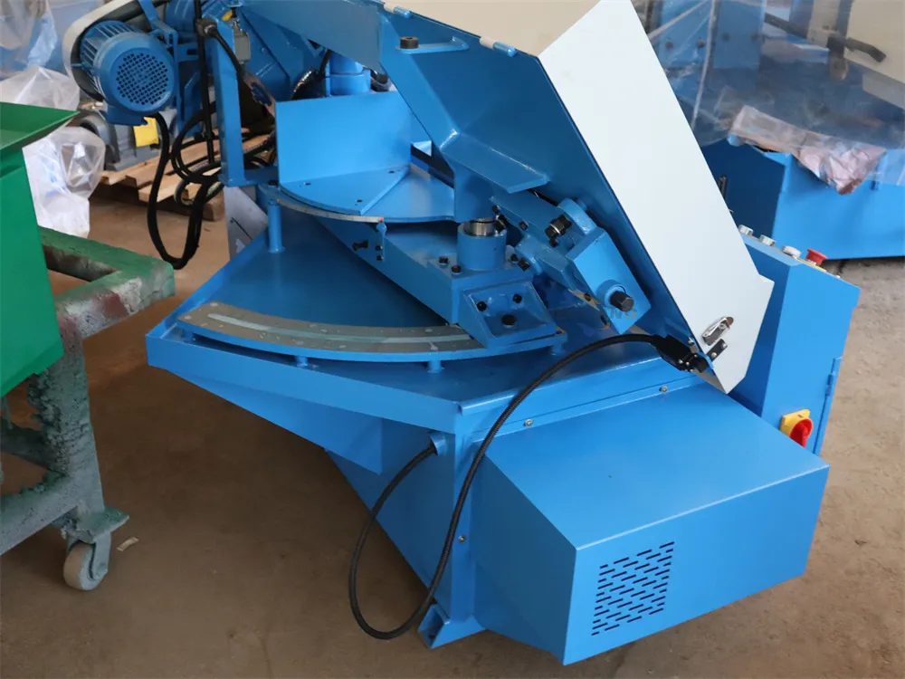 GHZ4230 Rotary Angle Double Column Mitre Type Band Saw