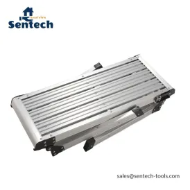 Lightweight and portable aluminum working platform