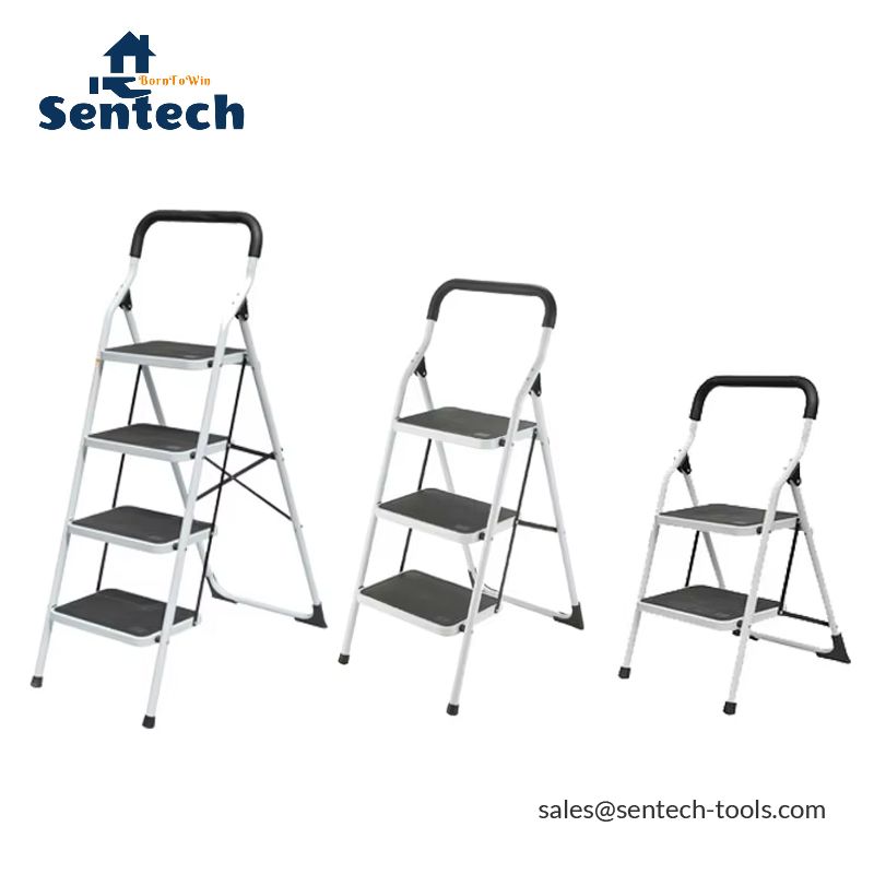Step ladder with sponge handrail