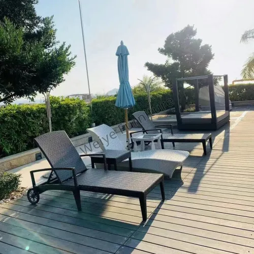 Rattan Swimming Pool Lounger Beach Sunbed