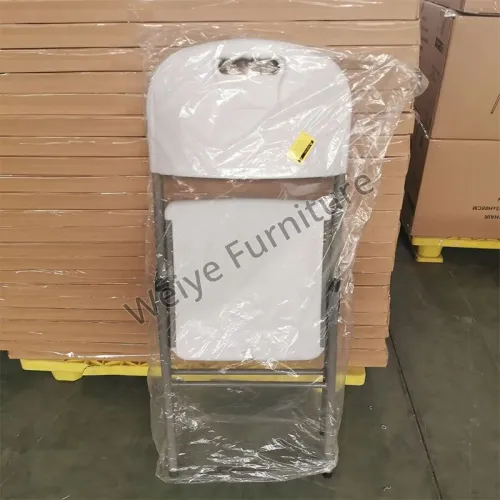 HDPE Foldable Plastic Chair White Banquet Chair