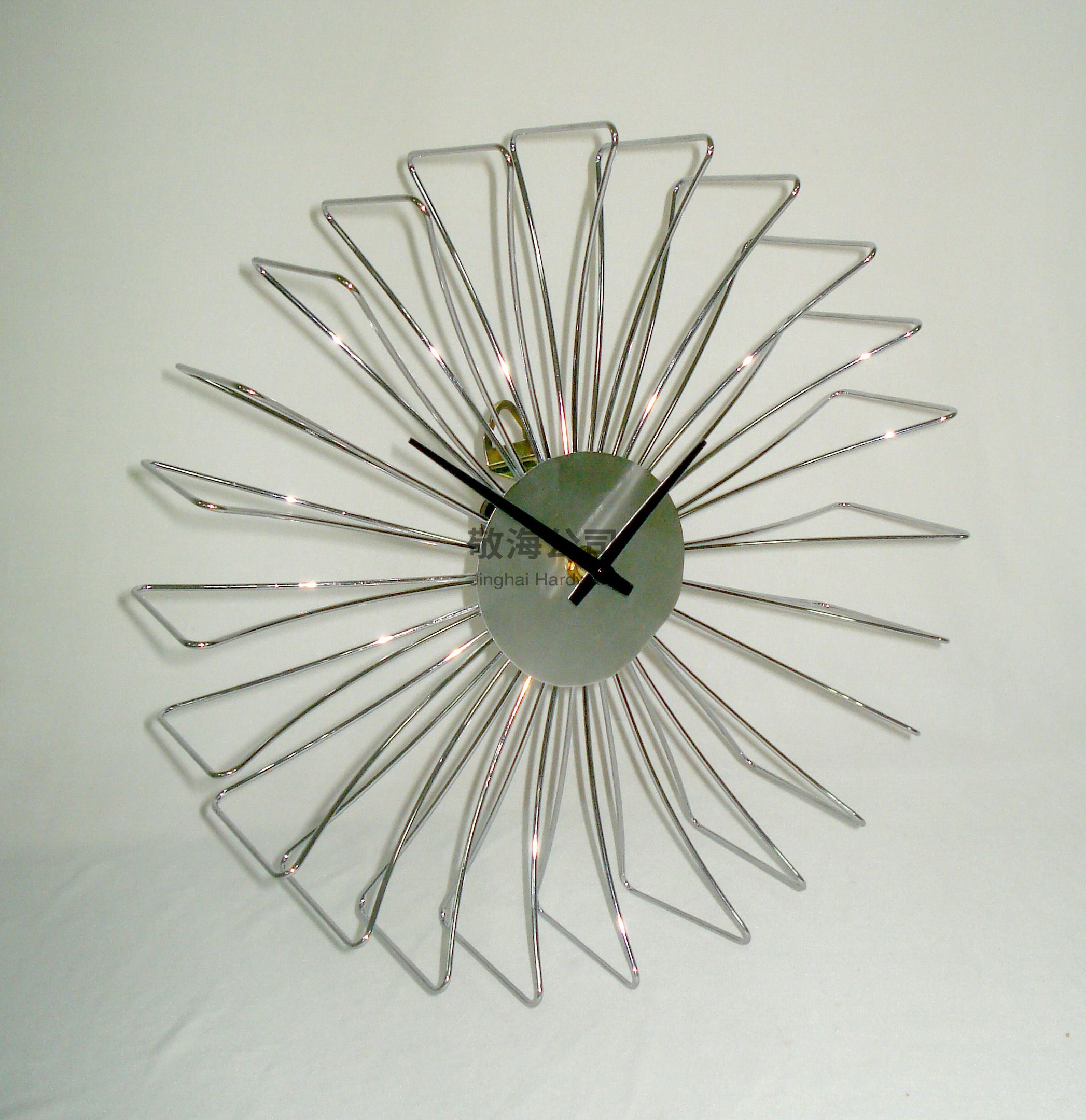 streamlined wall clock
