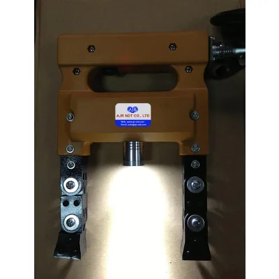 AC Yoke Tester with White Light | AJR