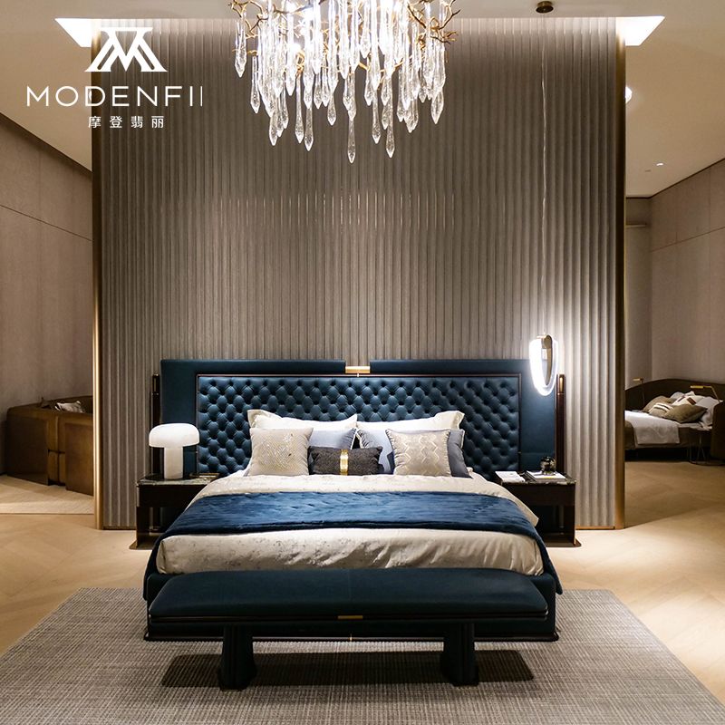 Lit King Size Moderne en Cuir de Luxe pour Chambre Élégante