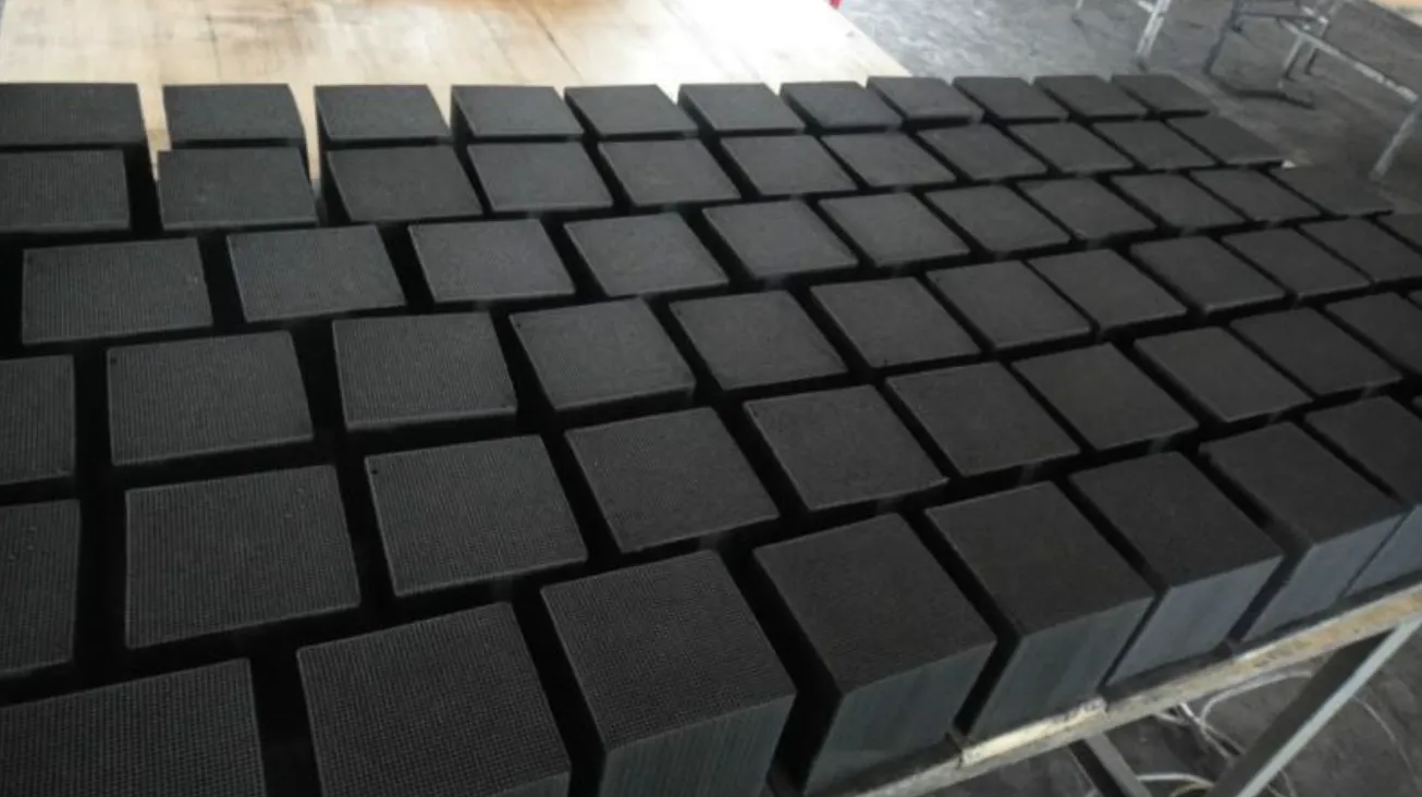 Honeycomb activated carbon for sewage treatment