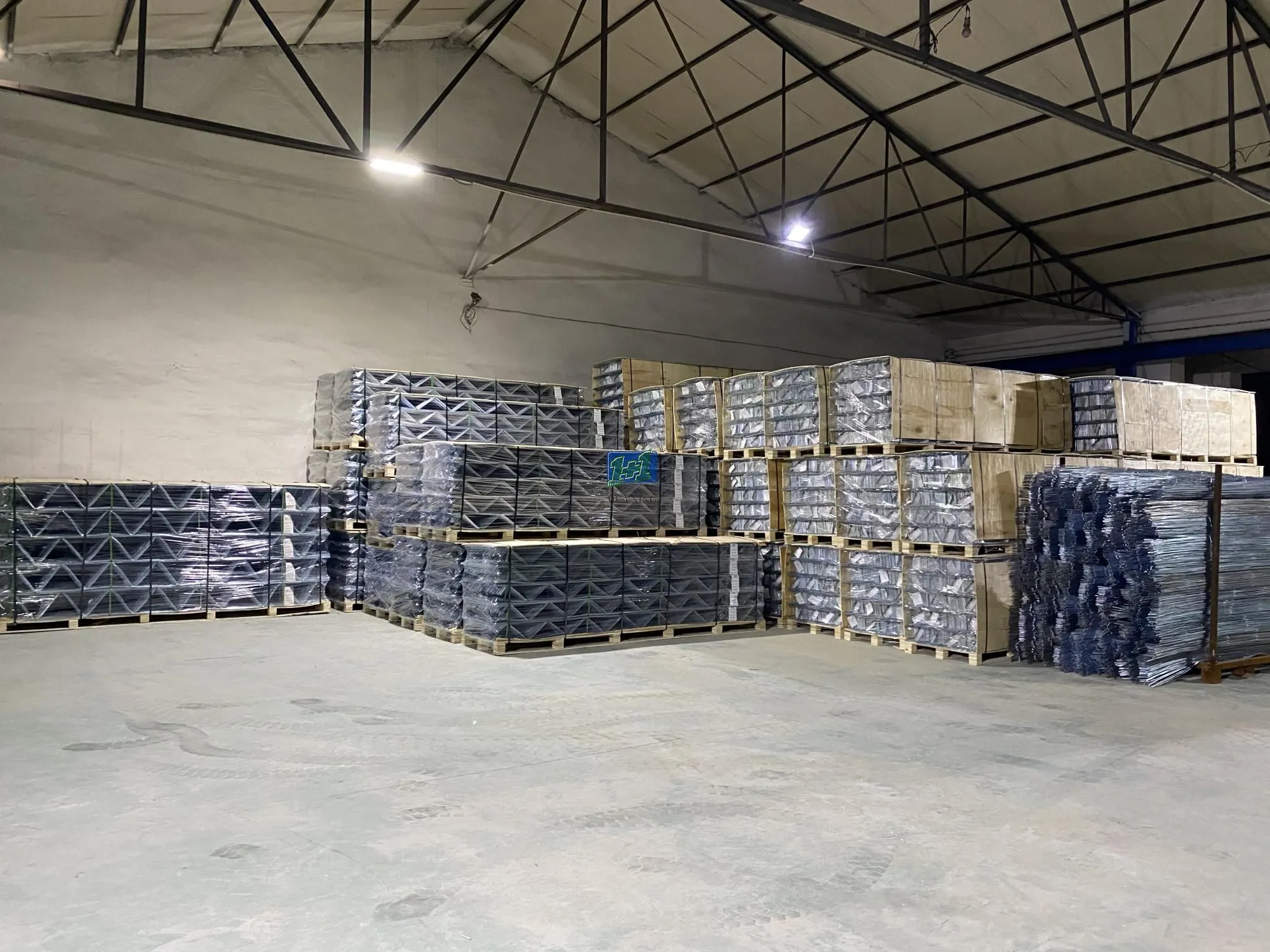 Ladder type wall reinforcement, ladder type reinforcement