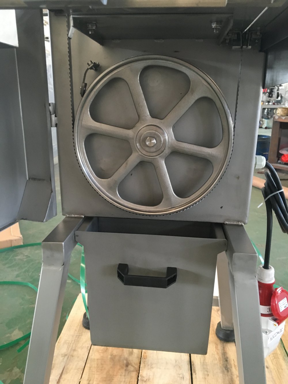 Band Saw Cutter