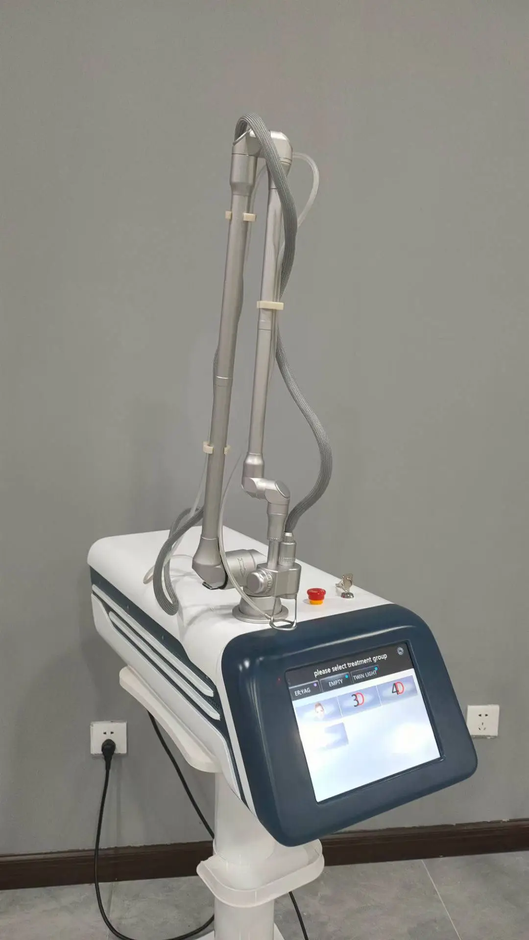 Portable Co2 Fractional Laser Machine- Nova Beauty