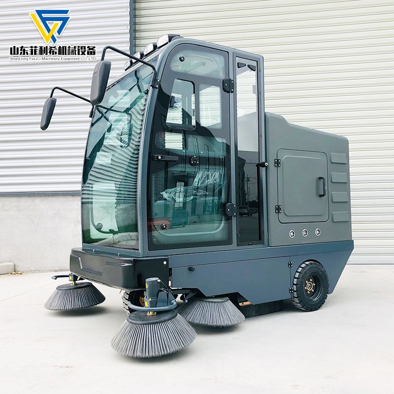 Warehouse Floor Sweeper