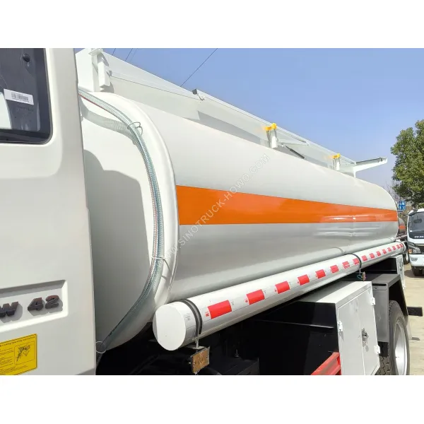 HOWO 4X2 Fuel Tank Truck