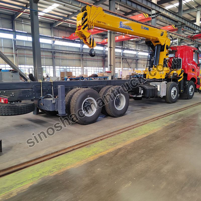 SHACMAN F3000 6X4 Boom Truck