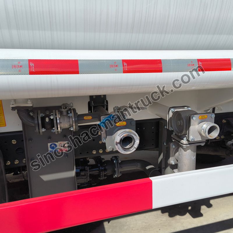 SHACMAN F3000 6X4 Water Sprinkler Truck