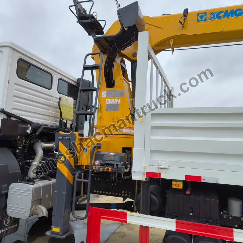 SHACMAN F3000 6X4 Boom Truck