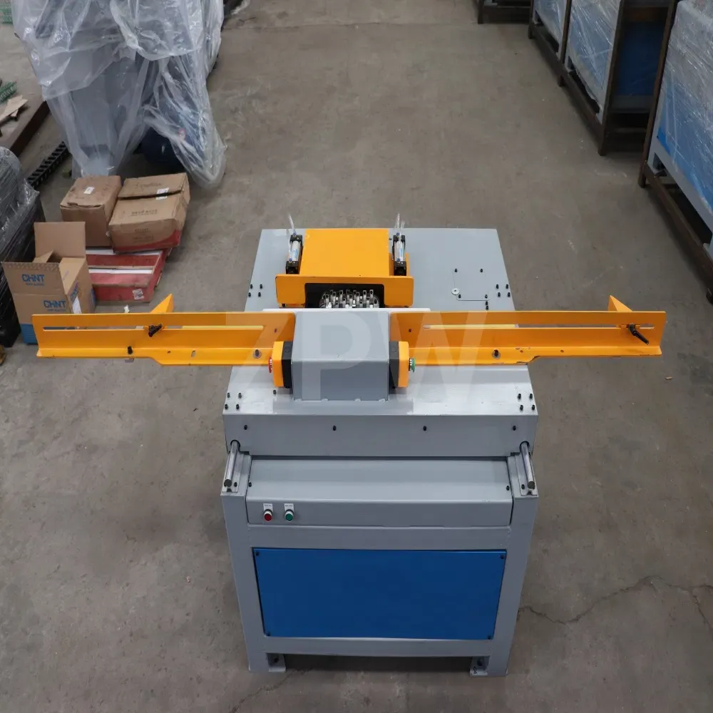 Efficient Wood Pallet Stringer Notcher for Precision Grooving Machinery