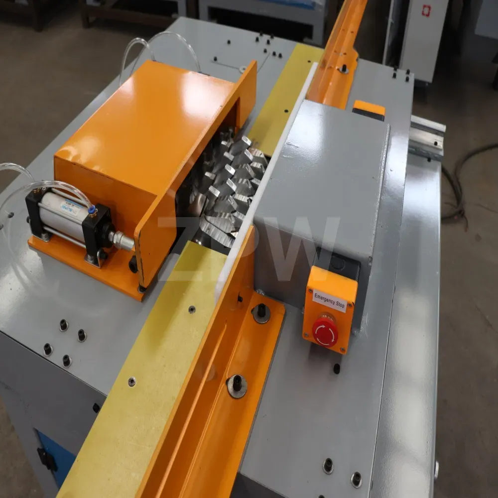 Efficient Wood Pallet Stringer Notcher for Precision Grooving Machinery