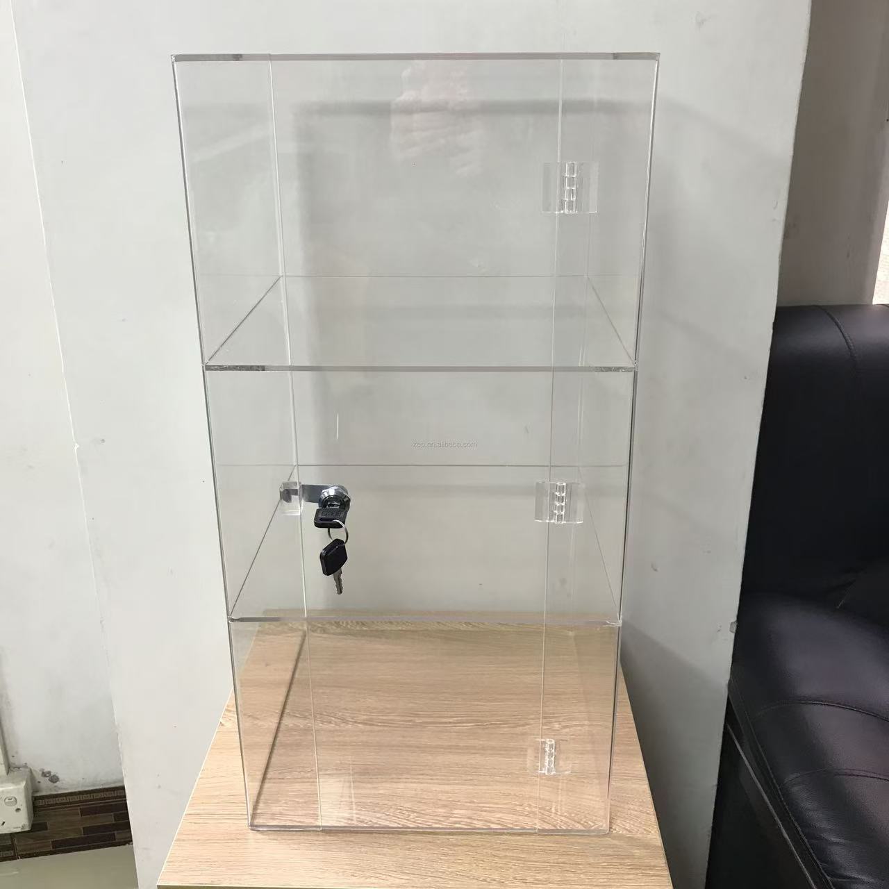 Clear Acrylic Display Case Collectible Display Shelves With Lock