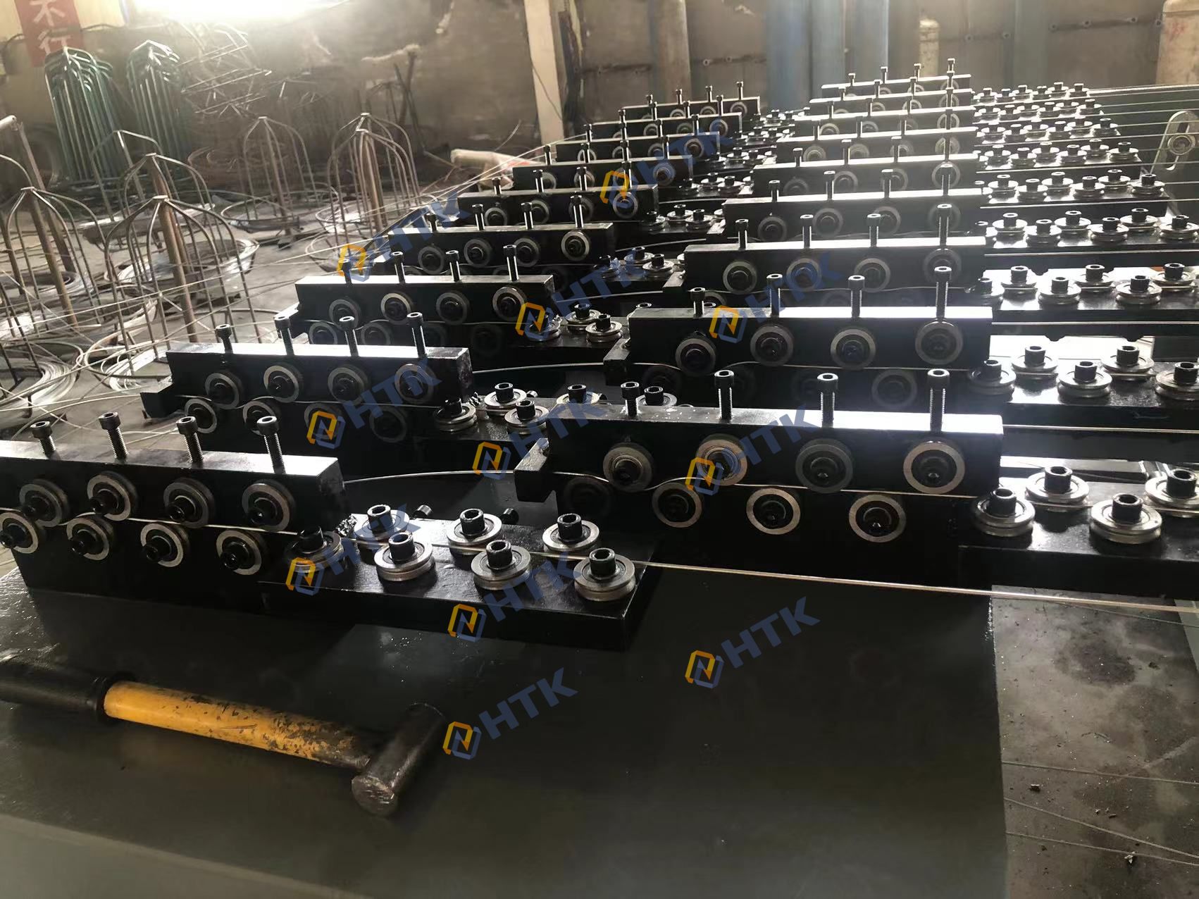 High-Quality Hinge Joint Fence Machine for Seamless Installation