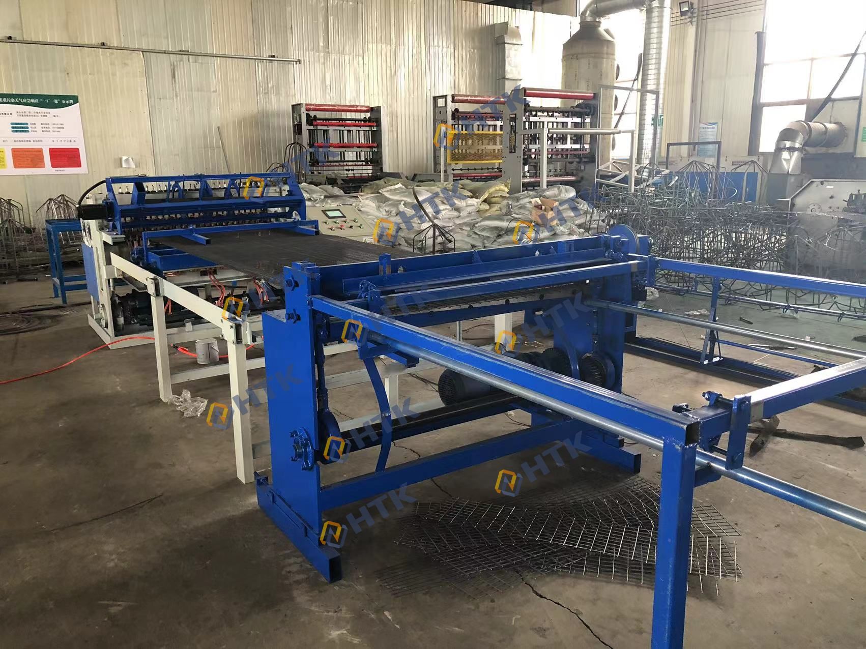 High quality welded wire mesh panel machine
