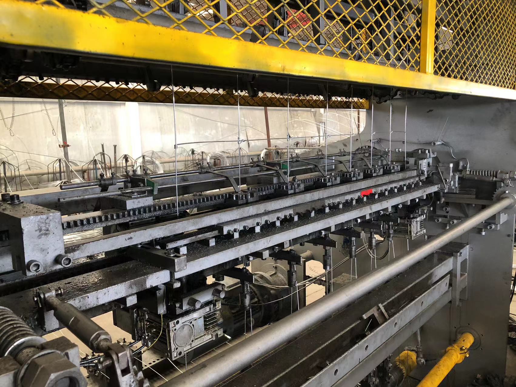 Fixed Knot Fence Machine LW4 for Efficient Fencing Solutions