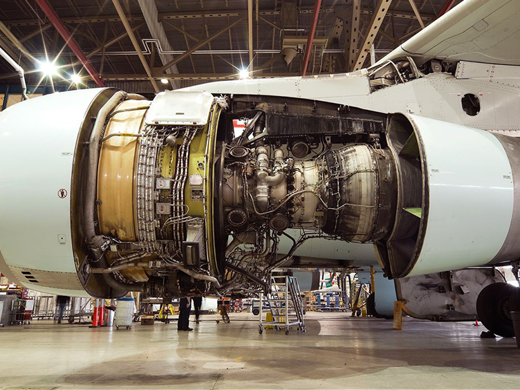 Application of titanium alloy powder in aerospace industry